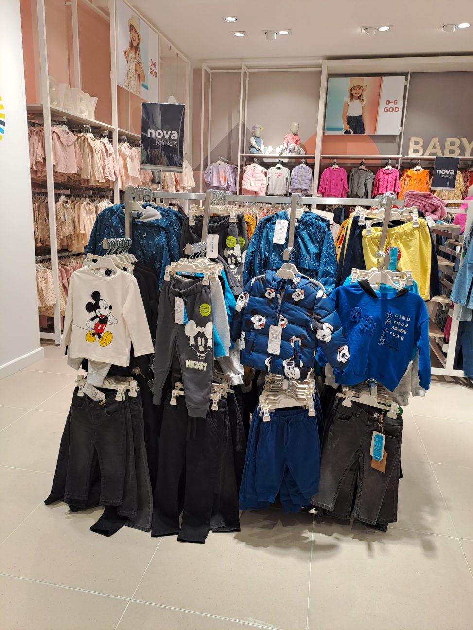 NOVA LC Waikiki prodavnica - NOVO i SNIŽENO - Pogledajte šta vas ... NOVA LC Waikiki prodavnica - NOVO i SNIŽENO - Pogledajte šta vas ...