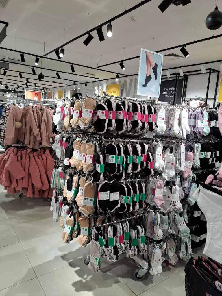 SINSAY BIH odjeća super ponuda 🧥👚👗 - Sinsay NOVA KOLEKCIJA + SNIŽENJE ...